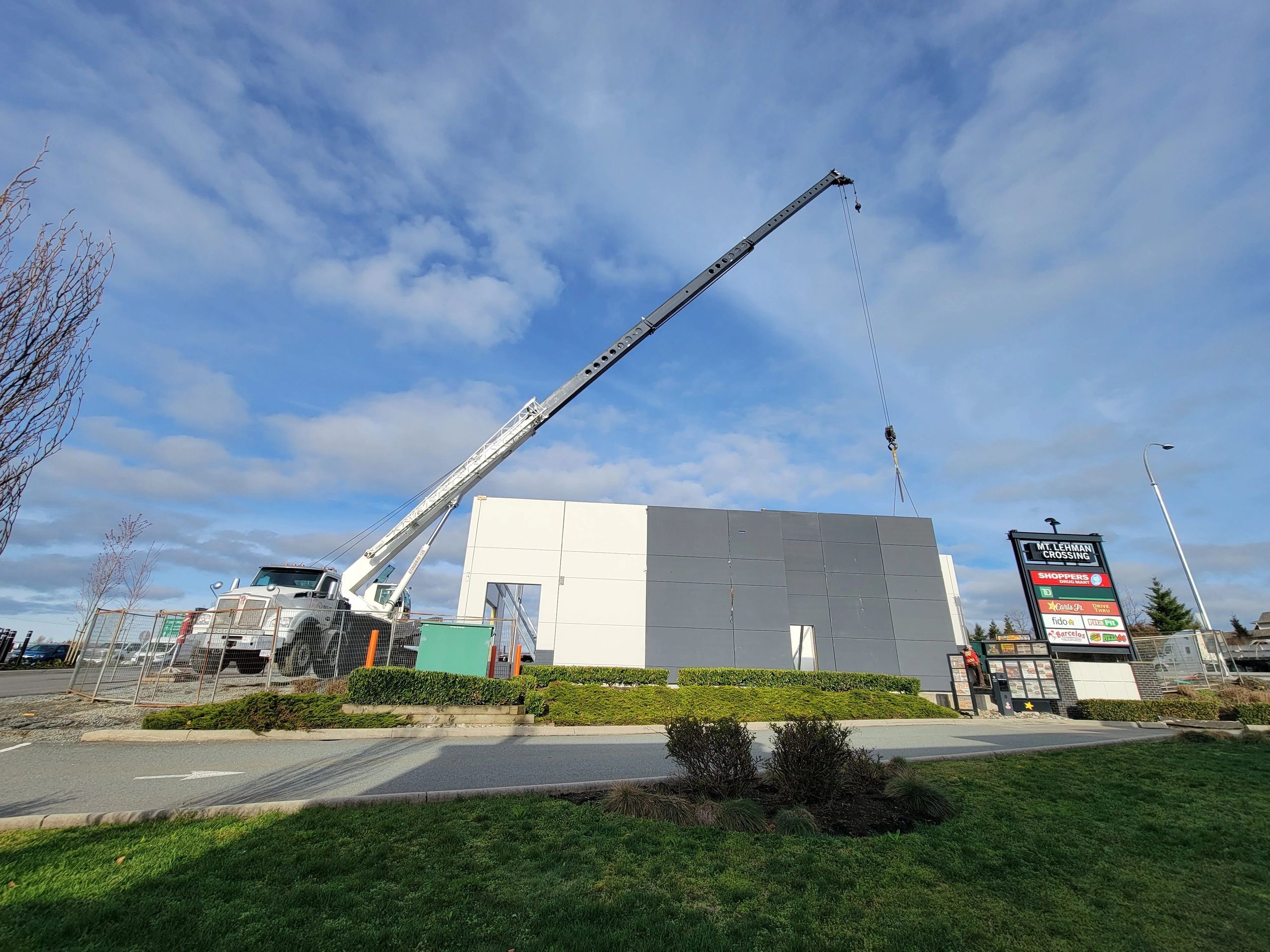 Quest Crane Service - Crane Service, Crane, Crane Truck