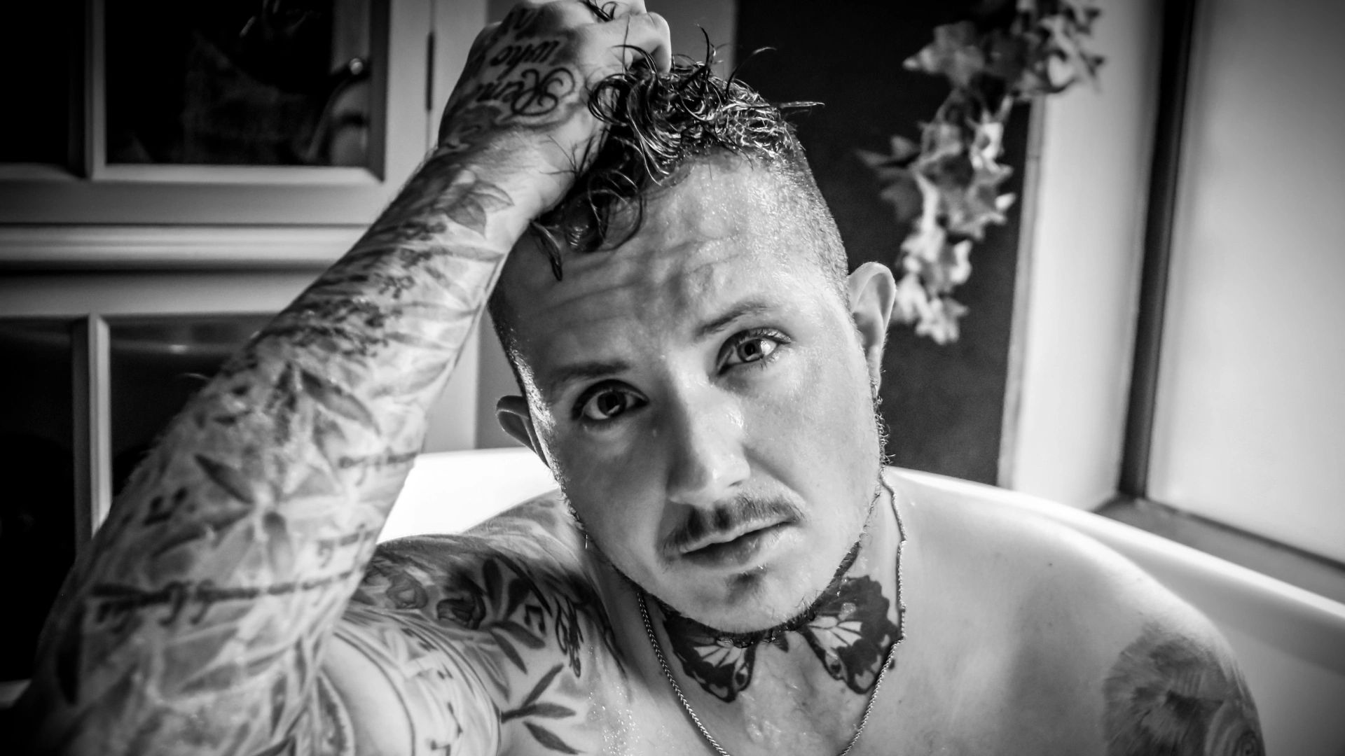 Motivational Speaker | Presenter | Model | TV Personality | Jaxon Feeley