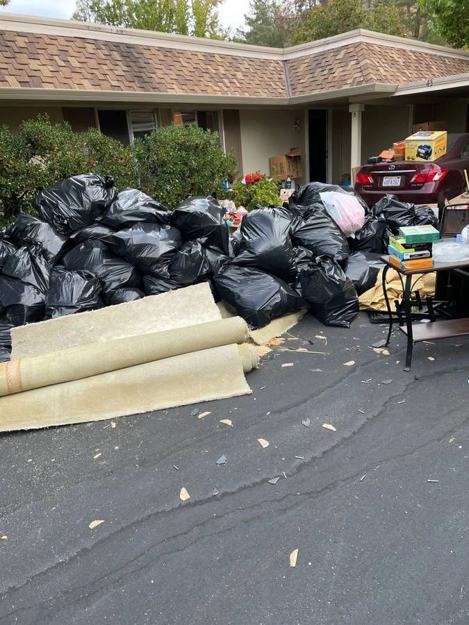 Warehouse Trash Removal, Junk Trash Removal, Junk Hauling - Oregon ...