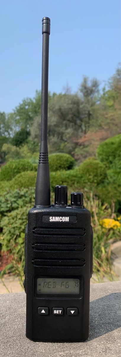 SAMCOM "OEM" CP-510V 200 CHANNEL VHF PROFESSIONAL 2-WAY RADIO