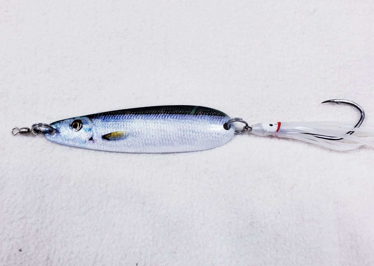 0750-1580 McOmie's 3 1/4" Salmon Spoon Silver Herring w/Hoochie