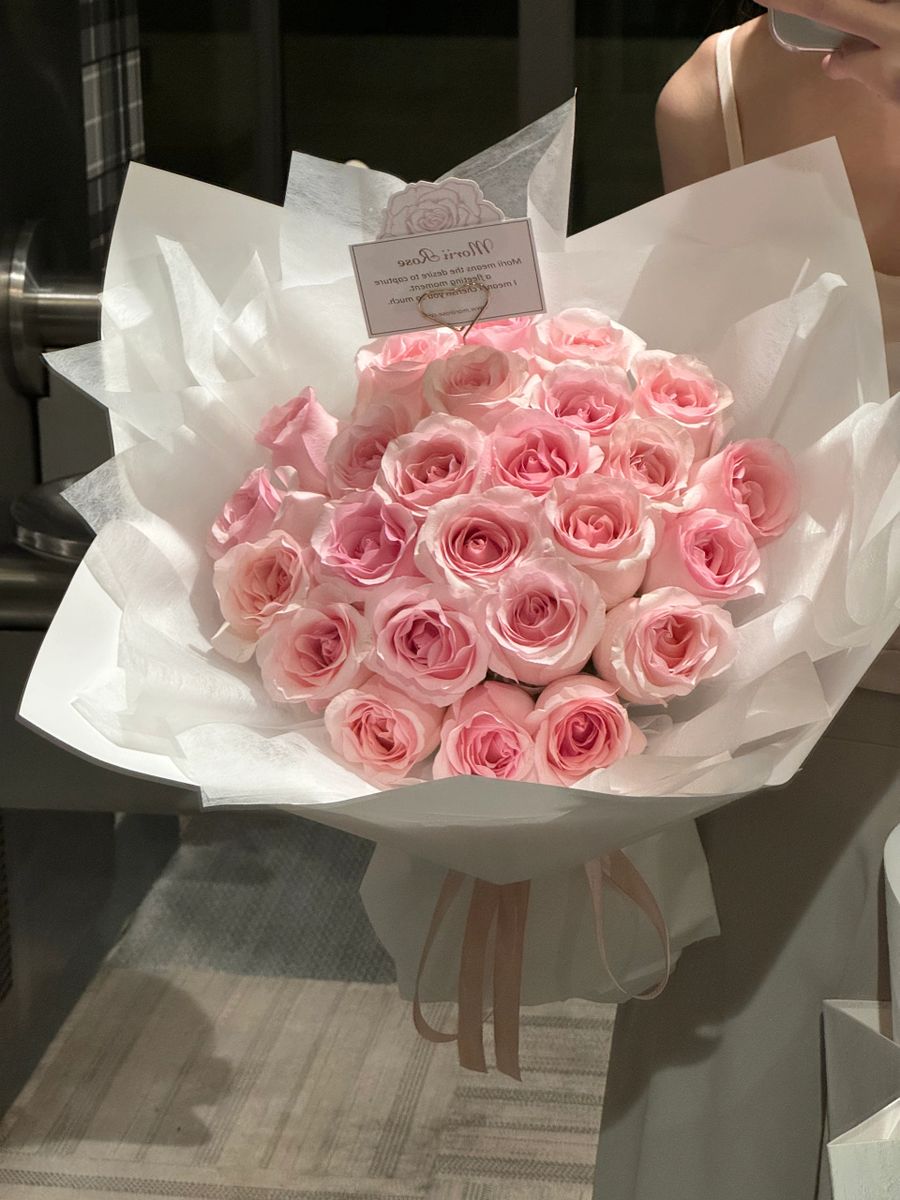 25 Novia Roses