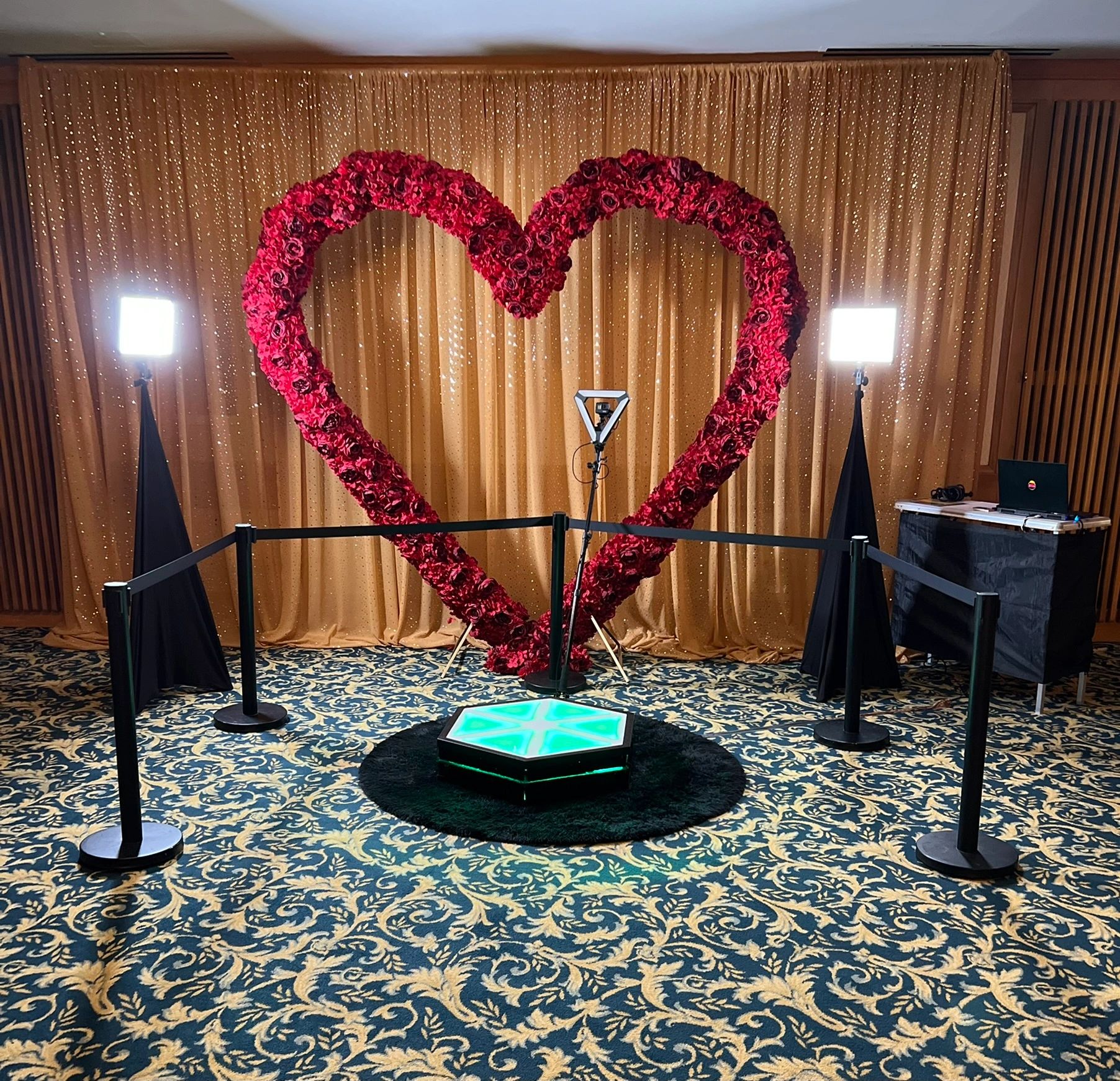 How the mirror works