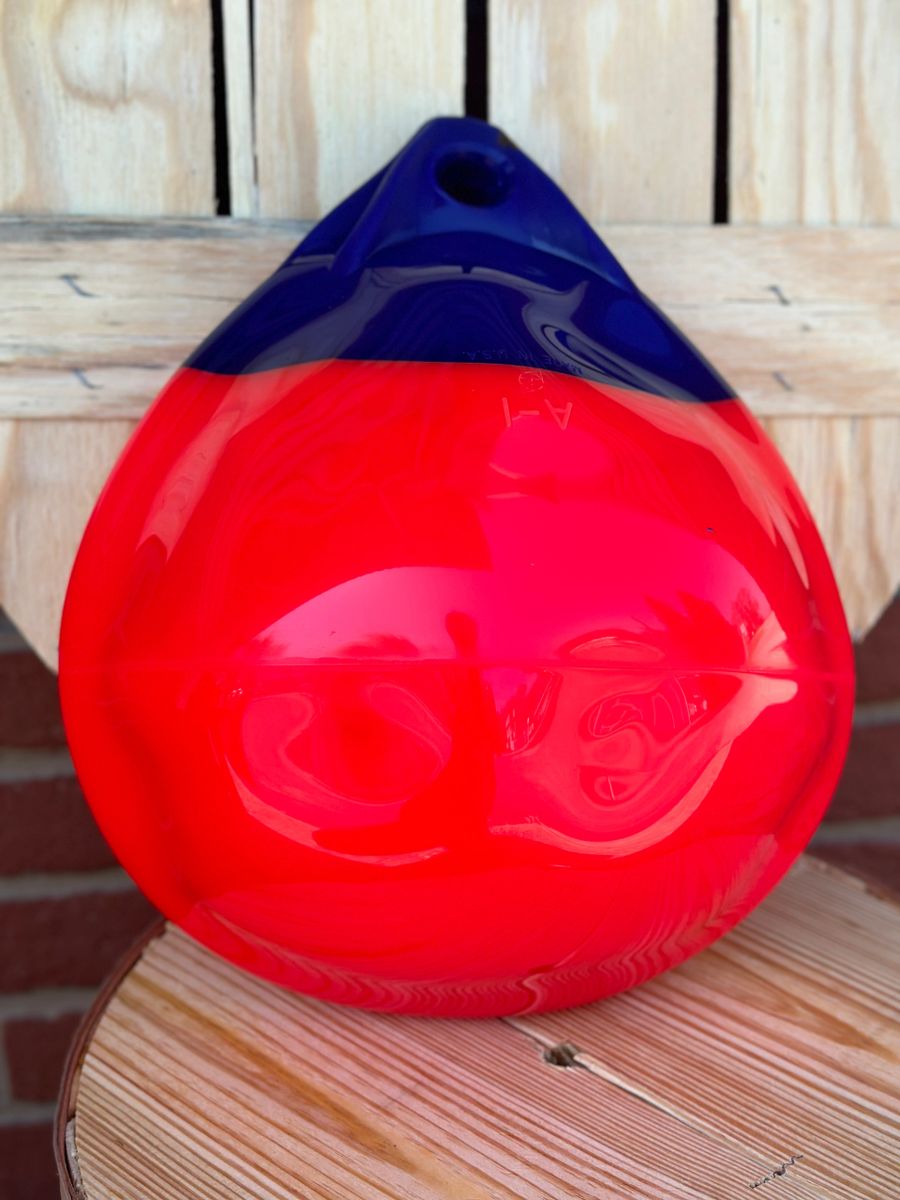 Polyform A1 Buoy
