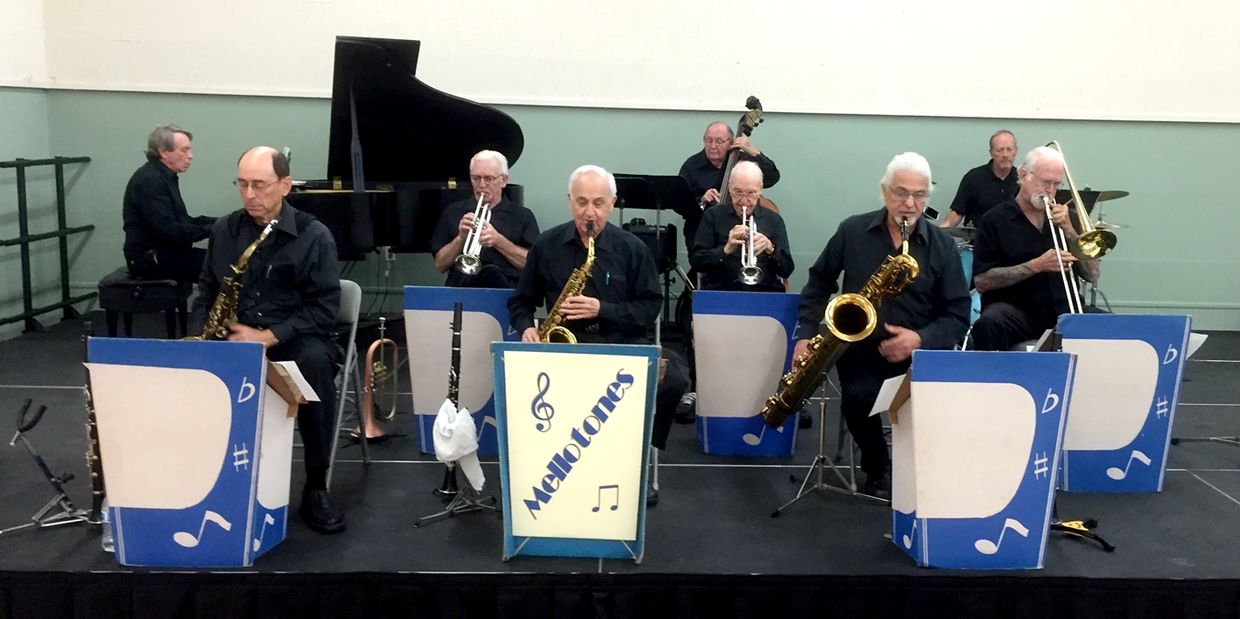 Peter DeLuke and the Mellotones