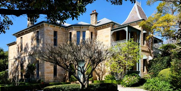 Buyers Agent - Spectre Real Estate