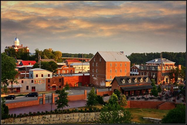 5 Small Charming Small Towns in Missouri You Need to Visit