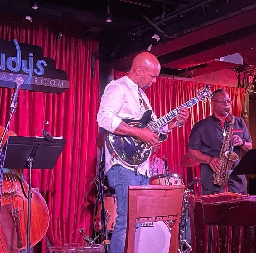 Rod Harris Jr. - Home