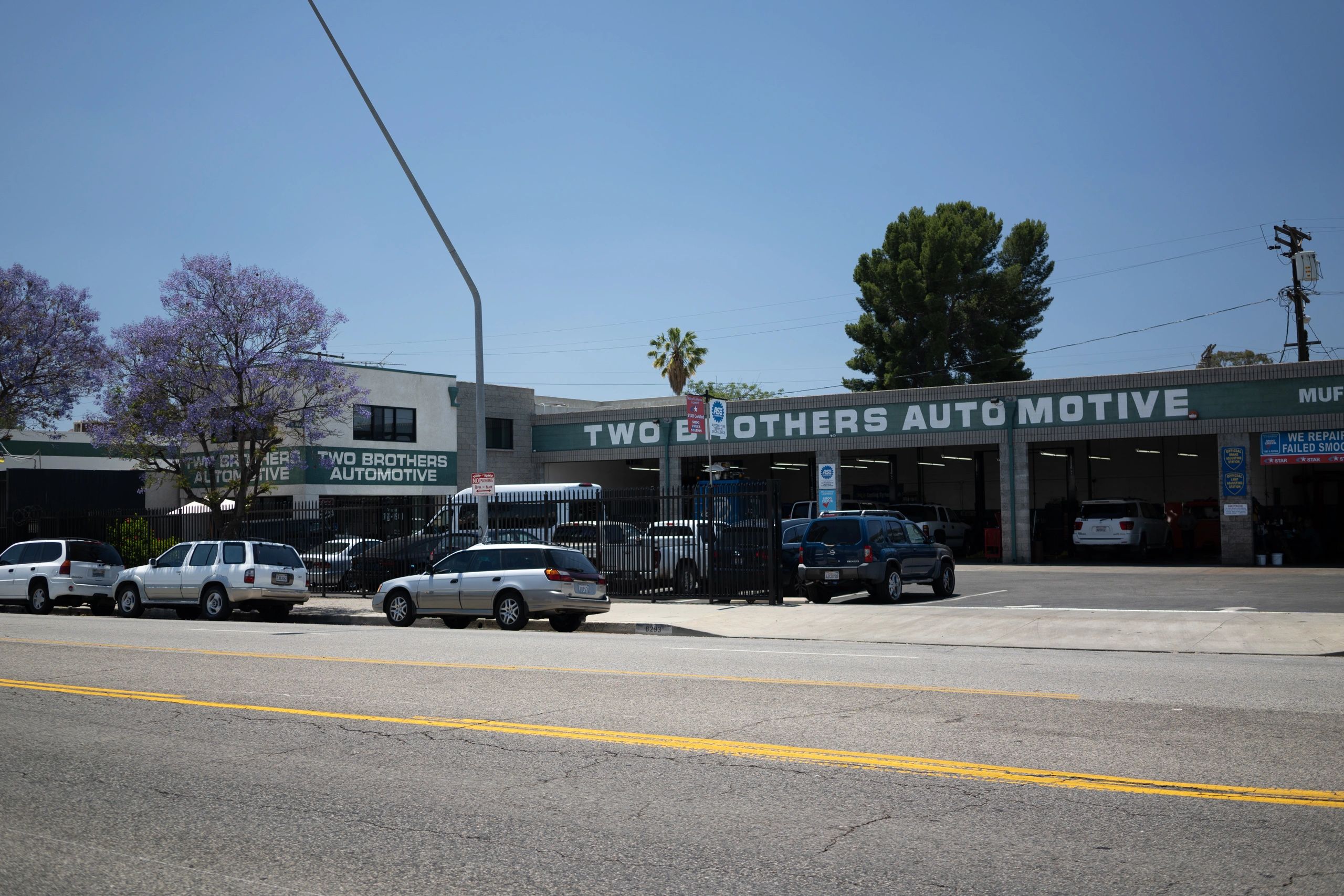 Two Brothers Automotive - Auto Repair Shop - Sun Valley, California