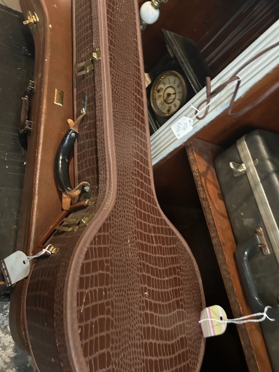 Gibson banjo case only