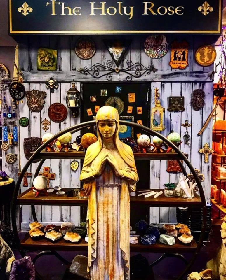 The Holy Rose