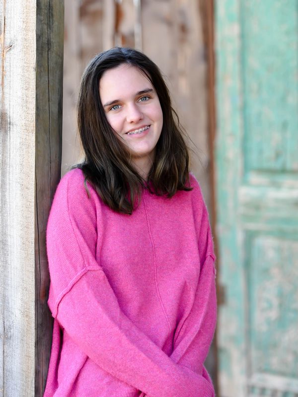 Rainey Mangan, Voiceover Artist, Singer, Entertainer - Entertainer ...