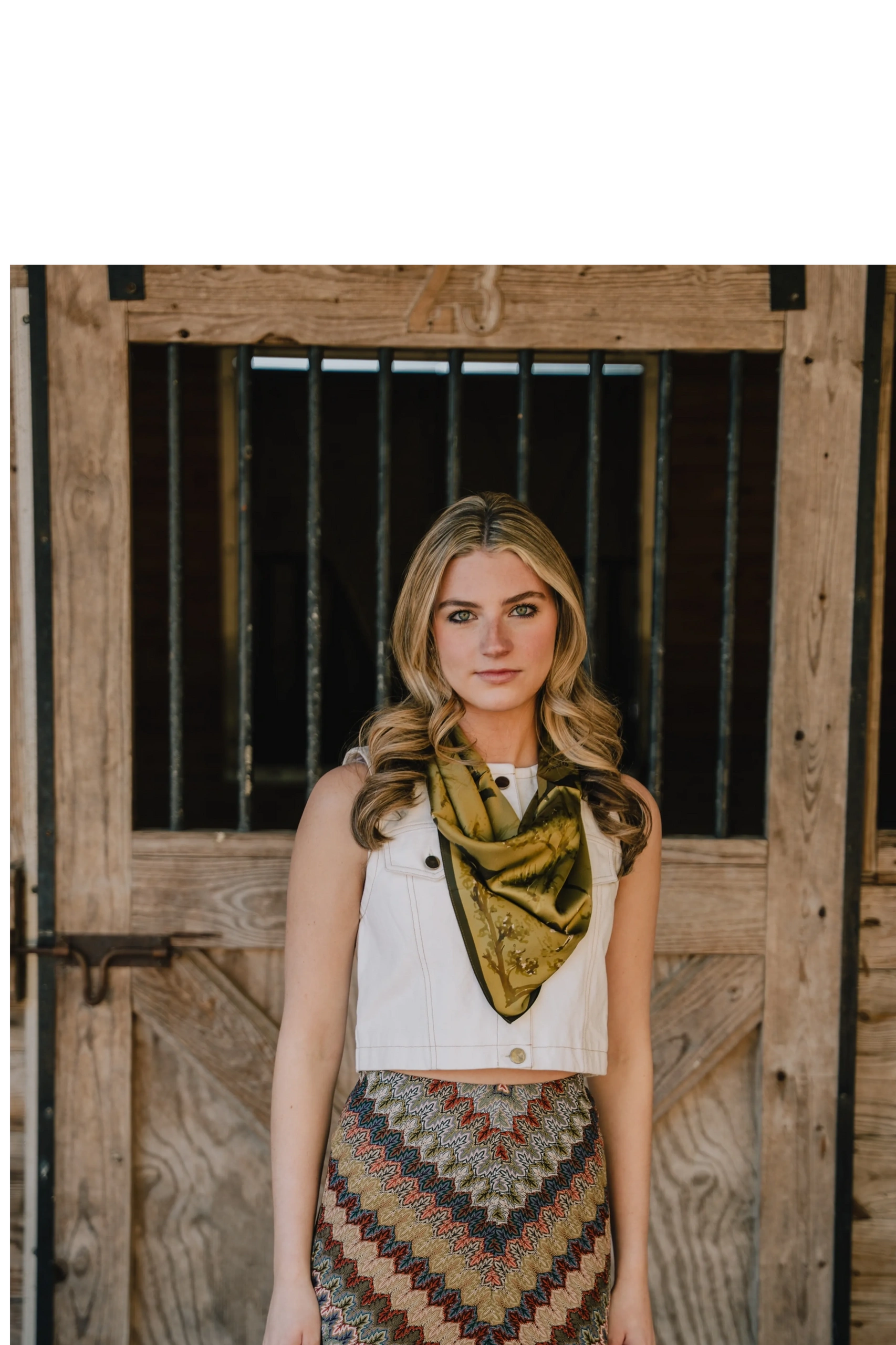 Ellie Jarrell: Singer Songwriter Musician