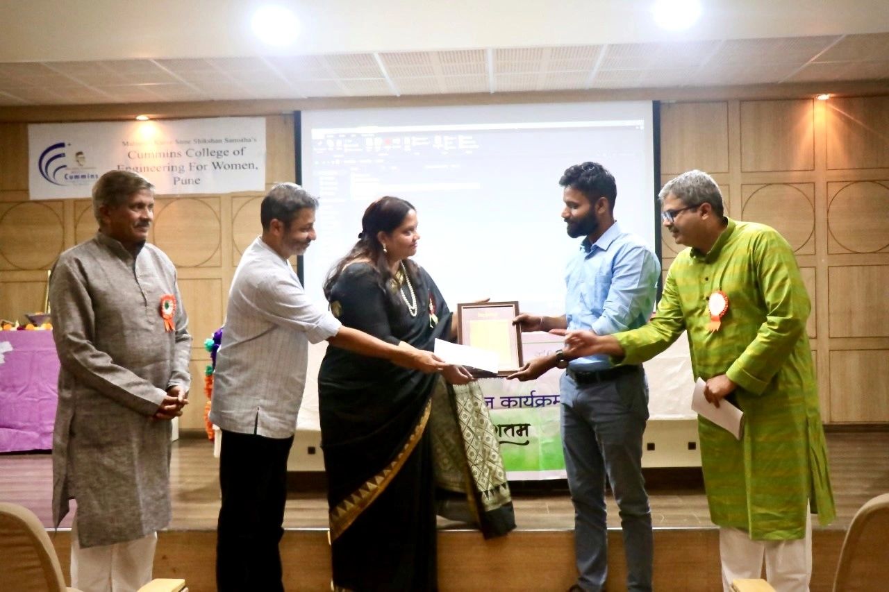 Award for 'Box of Science'