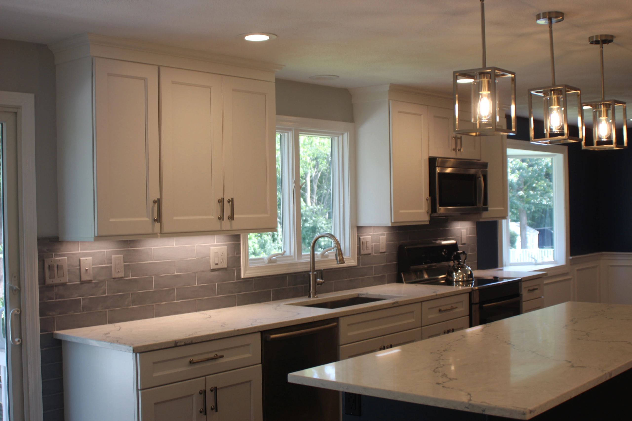 HSH DESIGN INC. - Home