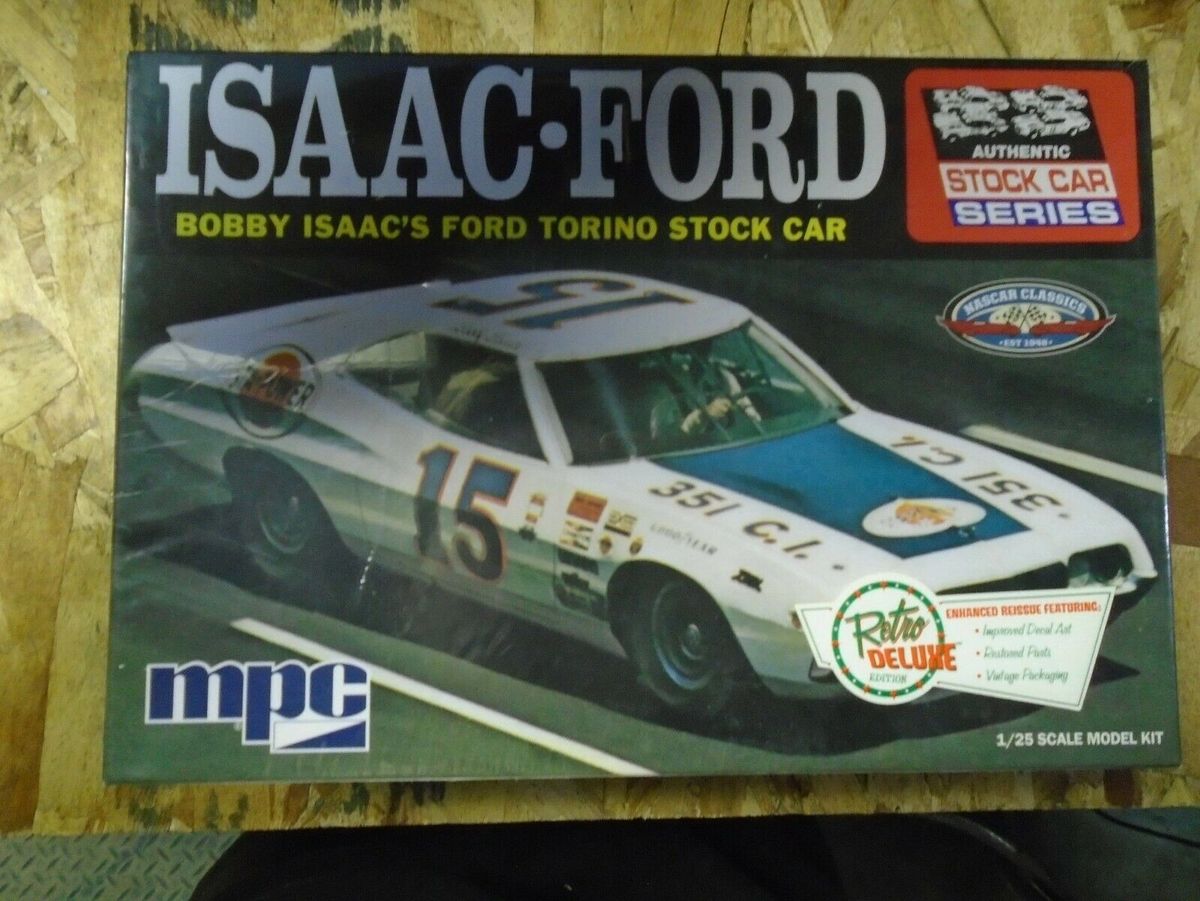 MPC Bobby Isaac's Ford Torino Stock Car 1/25