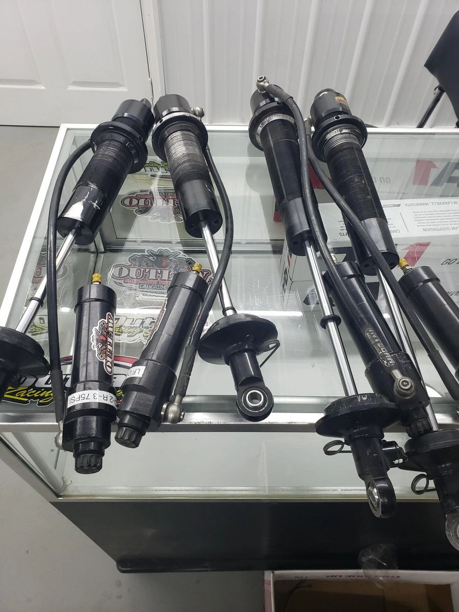 USED Integra Canister Shocks, pavement late model