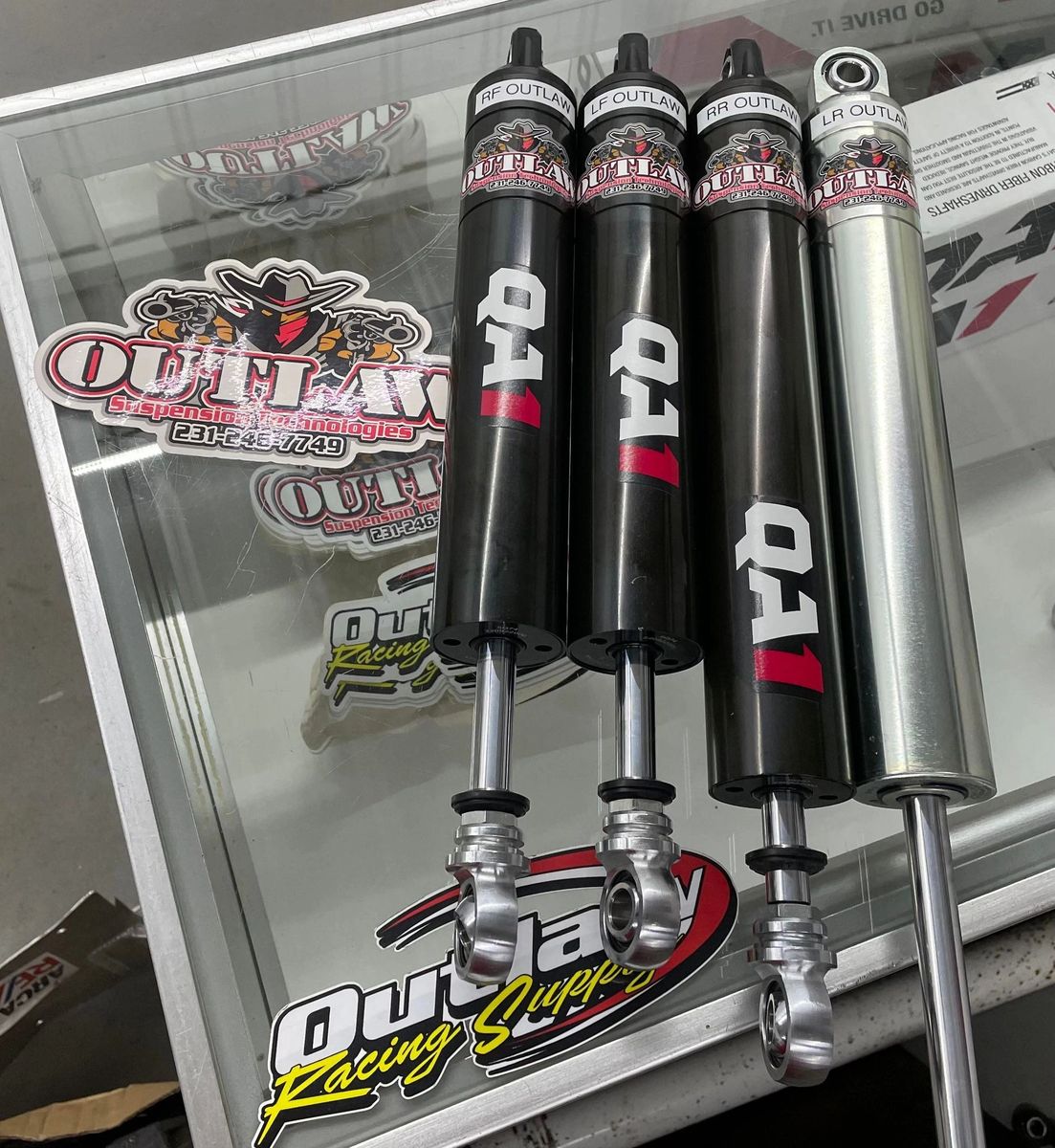 QA1 by Outlaw IMCA/UMP Modified 4 Shock Package