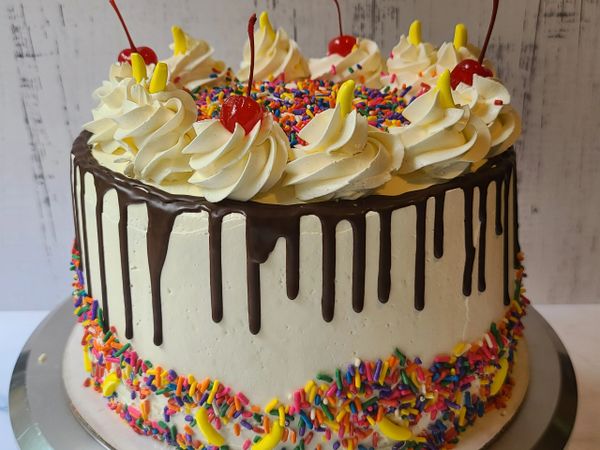 Monarch Cookies And Cakes - Bakery, Personalization