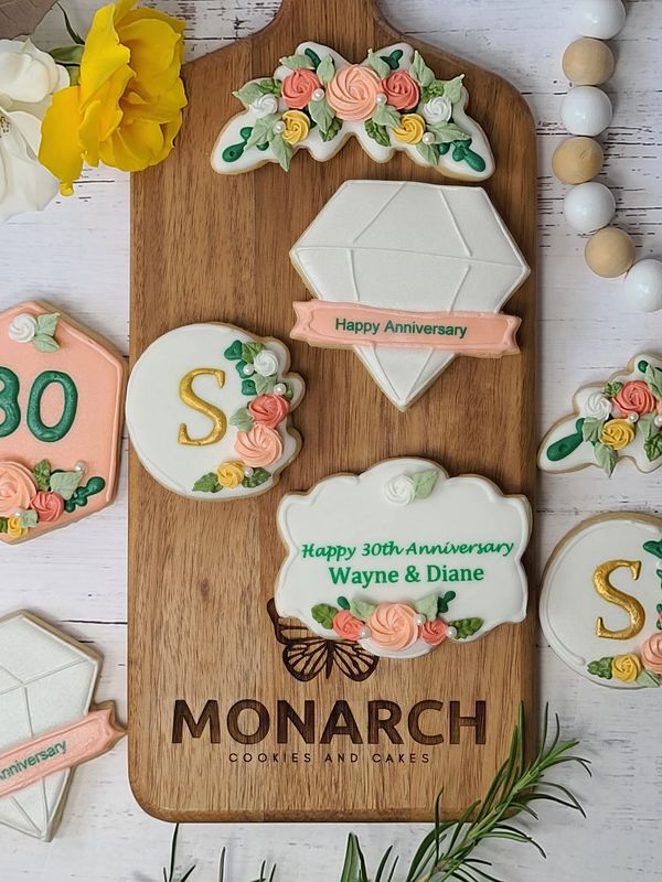 Monarch Cookies And Cakes - Bakery, Personalization