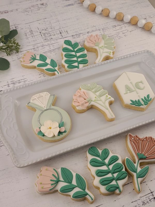 Monarch Cookies And Cakes - Bakery, Personalization