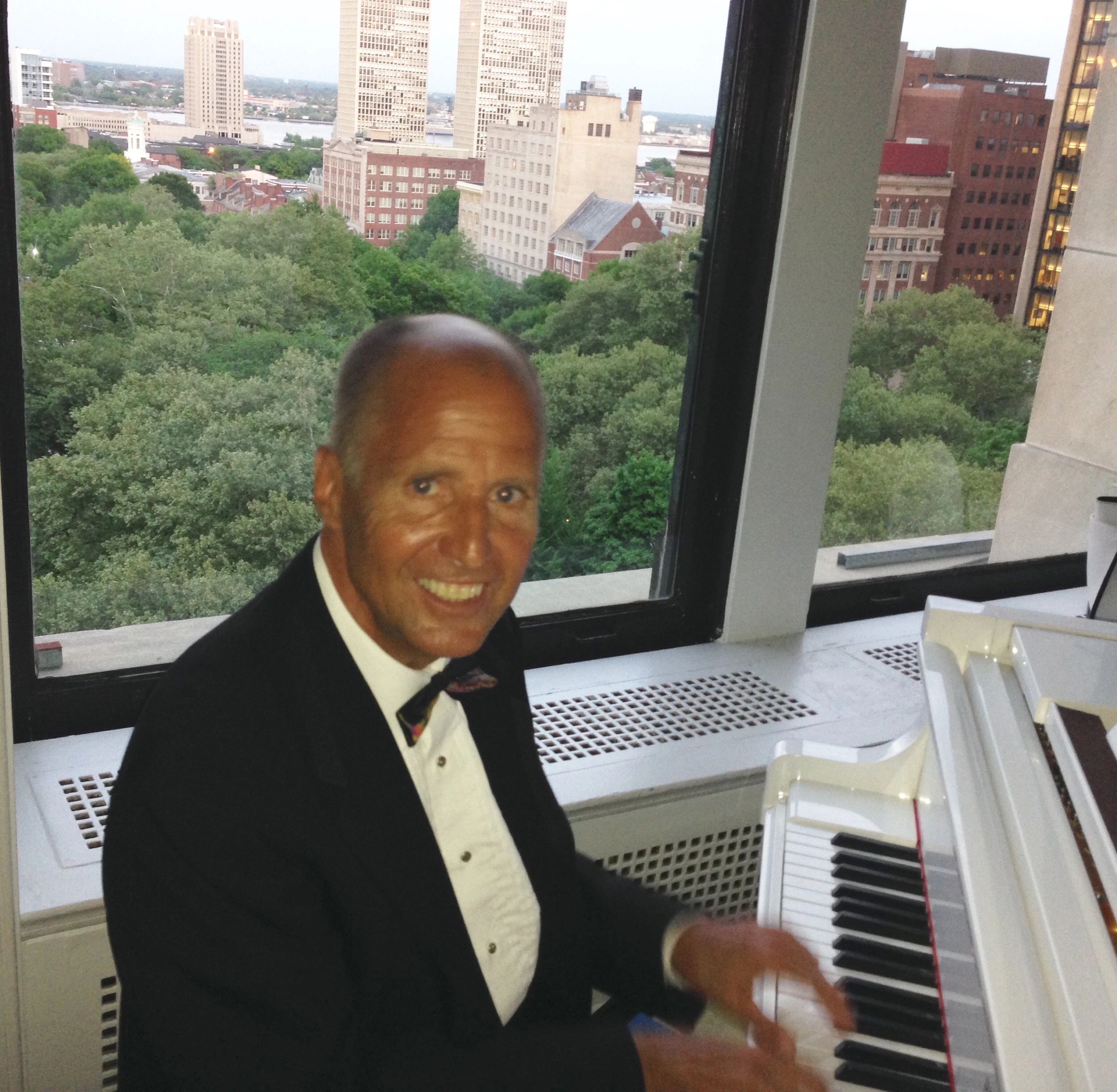 Pianist, Musician - Pianist Tom Gramlich - Philadelphia, Pennsylvania