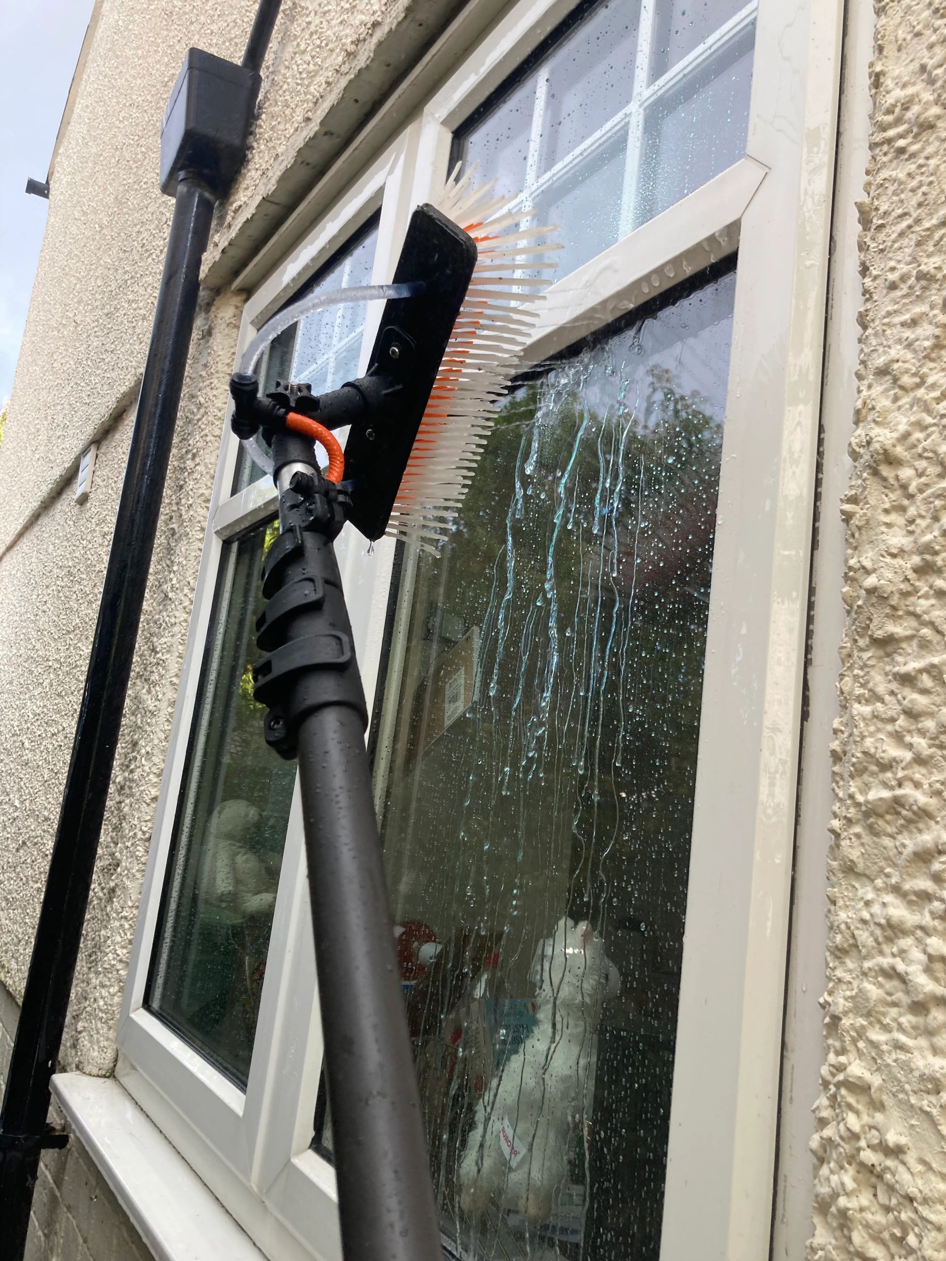 Window Cleaning - AJ window cleaning notts