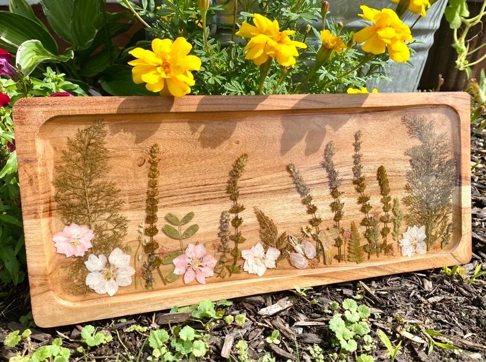Wildflower and resin tray