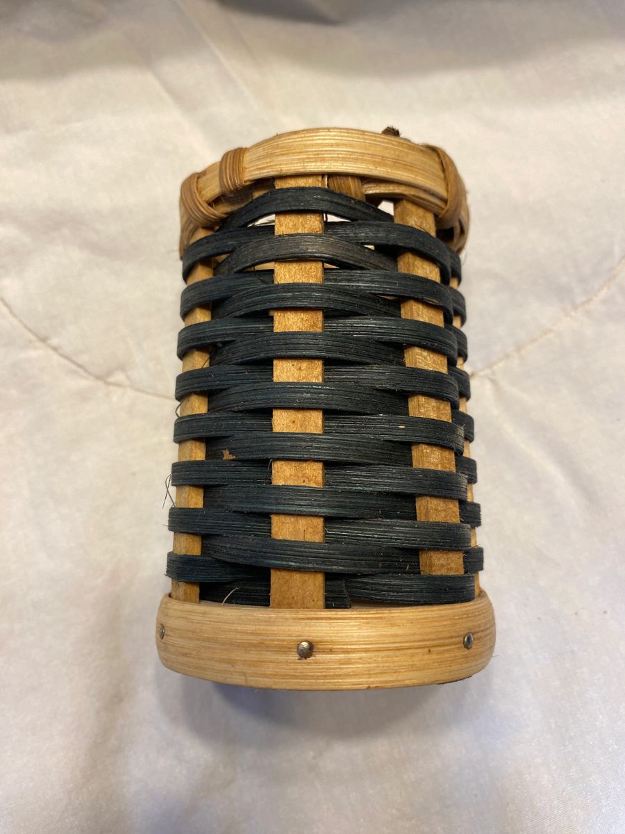 Dark Green/Black Amish Pen Basket