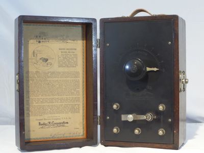 Radio Gallery 2 | Roaring Twenties Antique Radio Museum