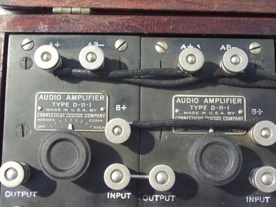 Radio Gallery 2 | Roaring Twenties Antique Radio Museum