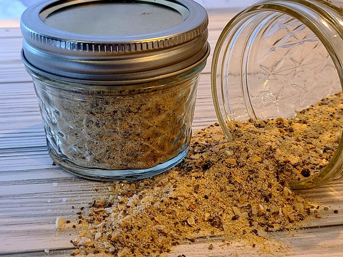 Campfire Grilling Dust Sample size