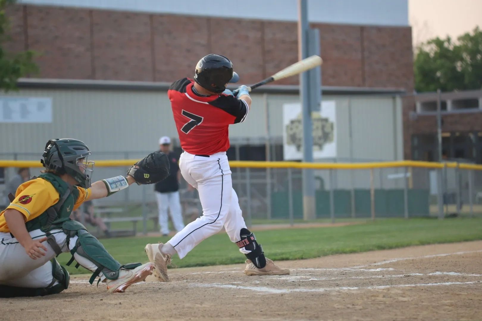 Linn-Mar High School Baseball - Home