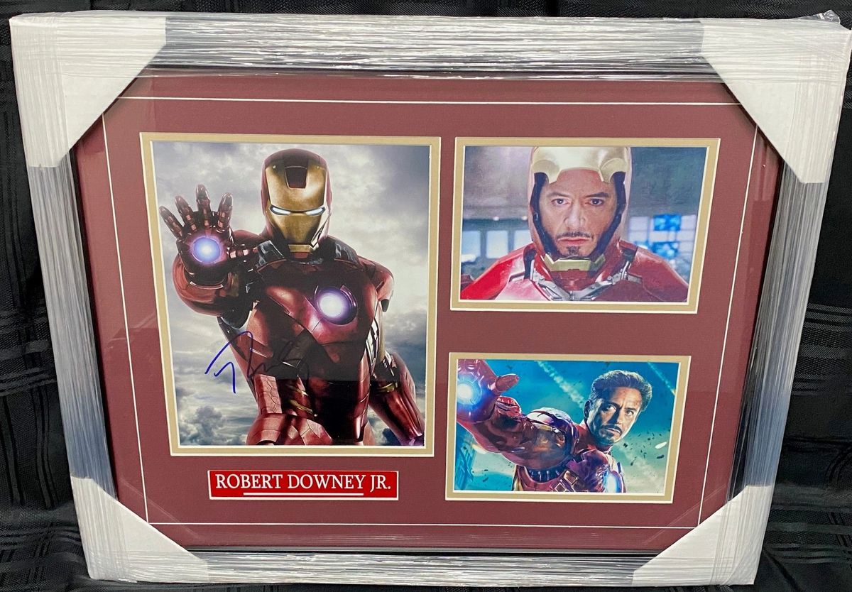 Robert Downey Jr. - Iron Man 16x20 Frame