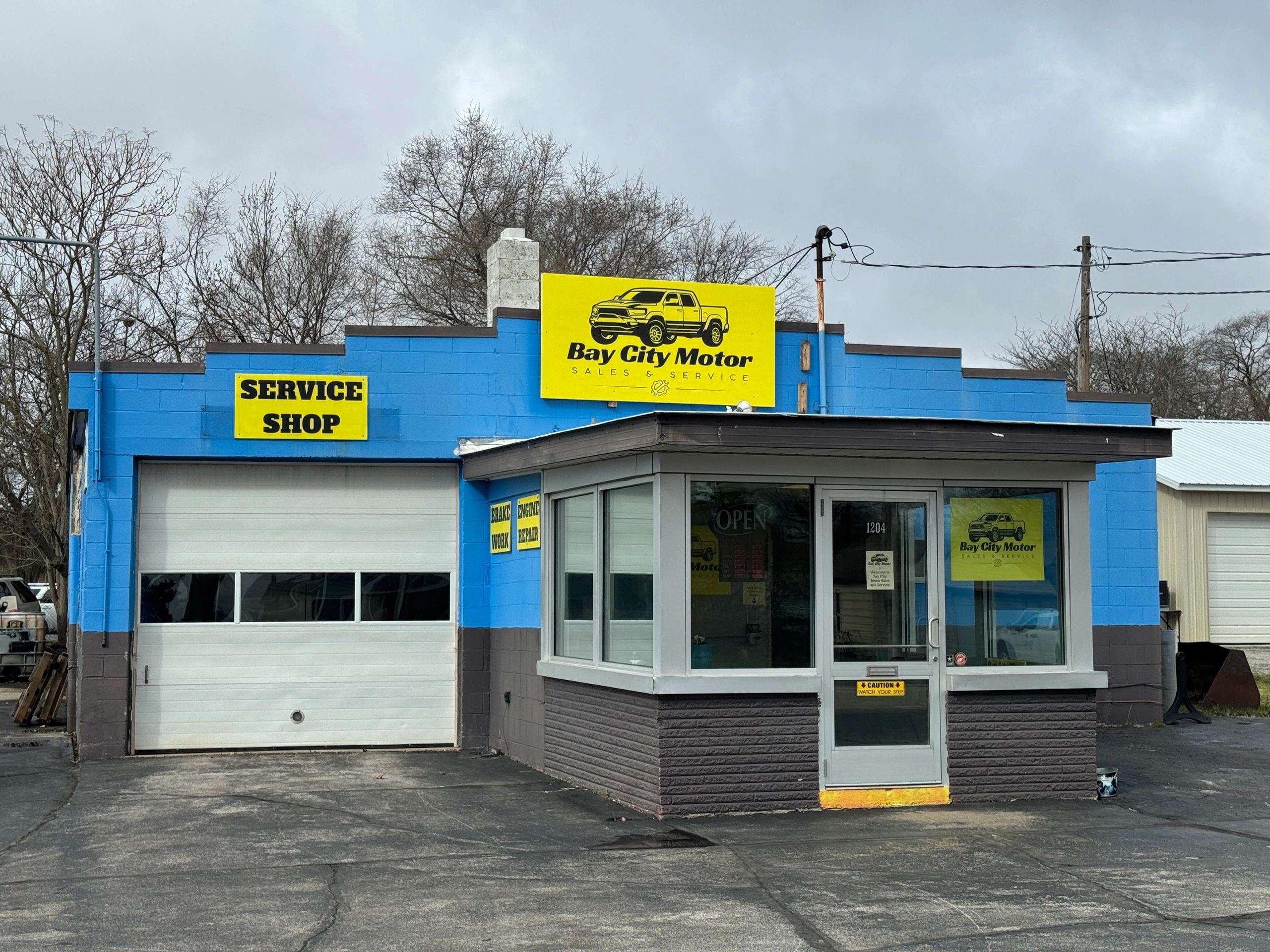 Top Service Shop for Engine Replacement