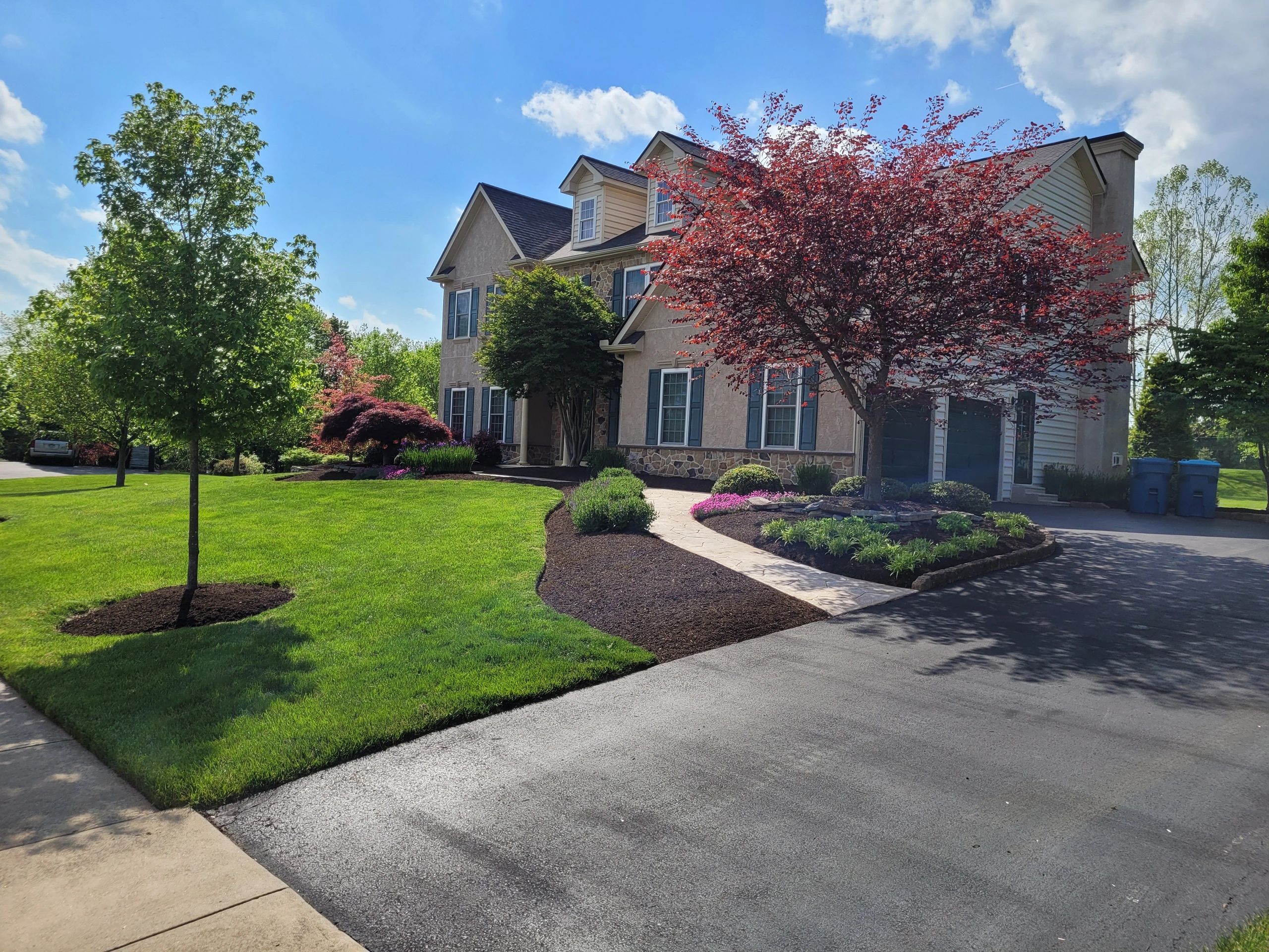 Escapes Landscaping - Landscape Service, Lawn Care