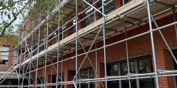 Scaffolding - Cantilever Scaffolding Ltd
