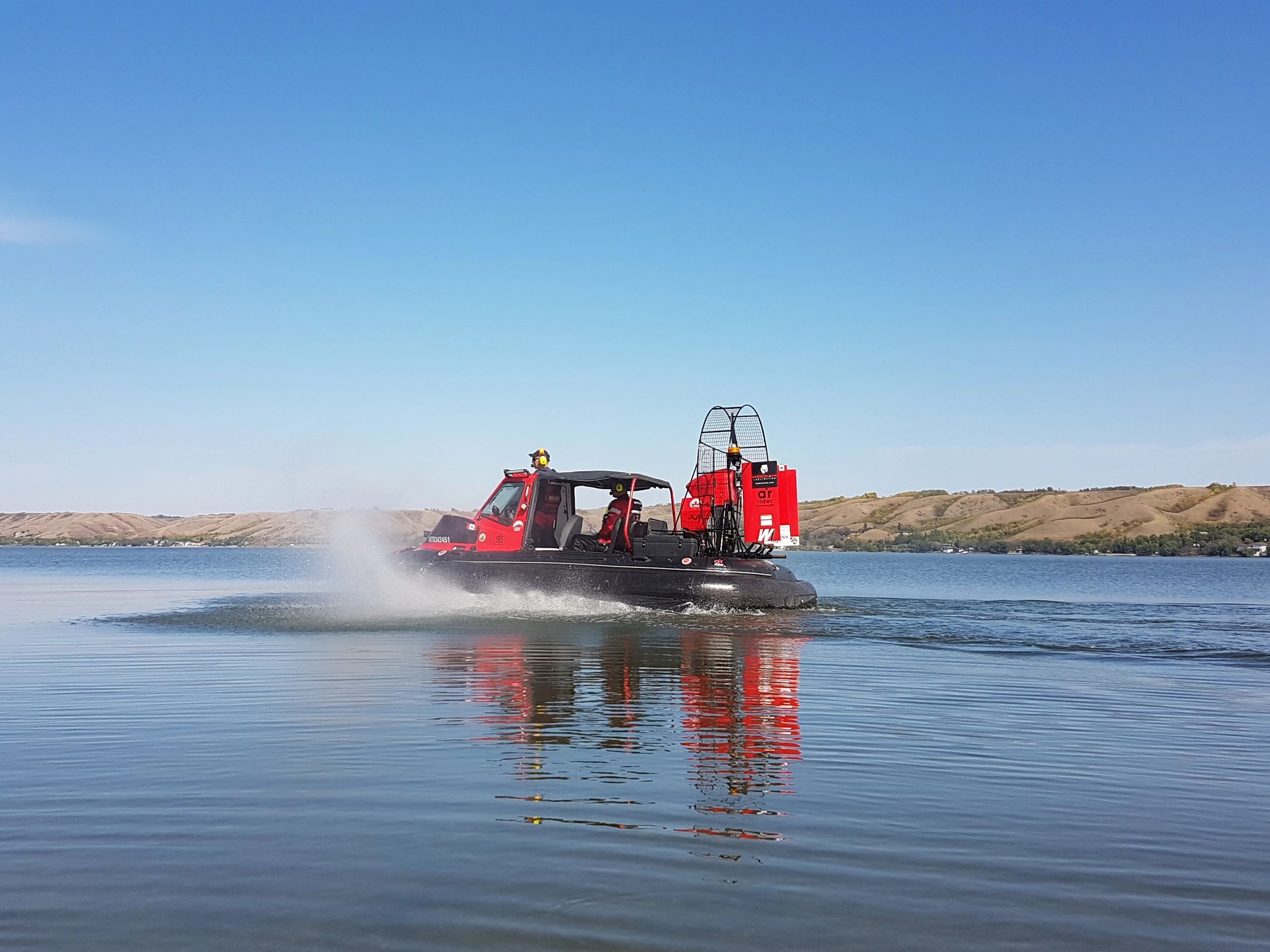 Canadian Rescue Hovercraft Pilots Association | Amphibious Response ...