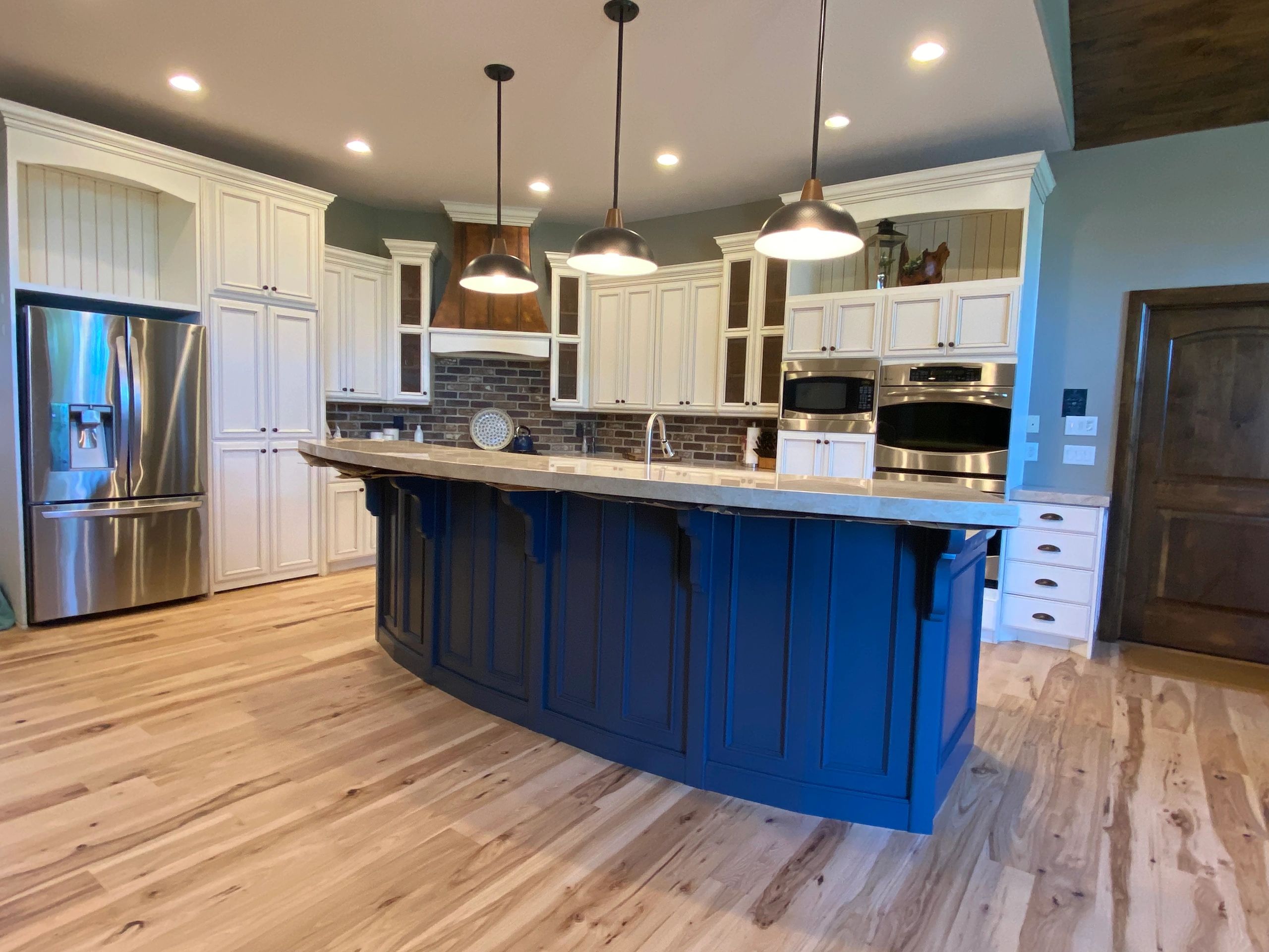 Why 2K Polyurethane is the MVP of Cabinet Coatings