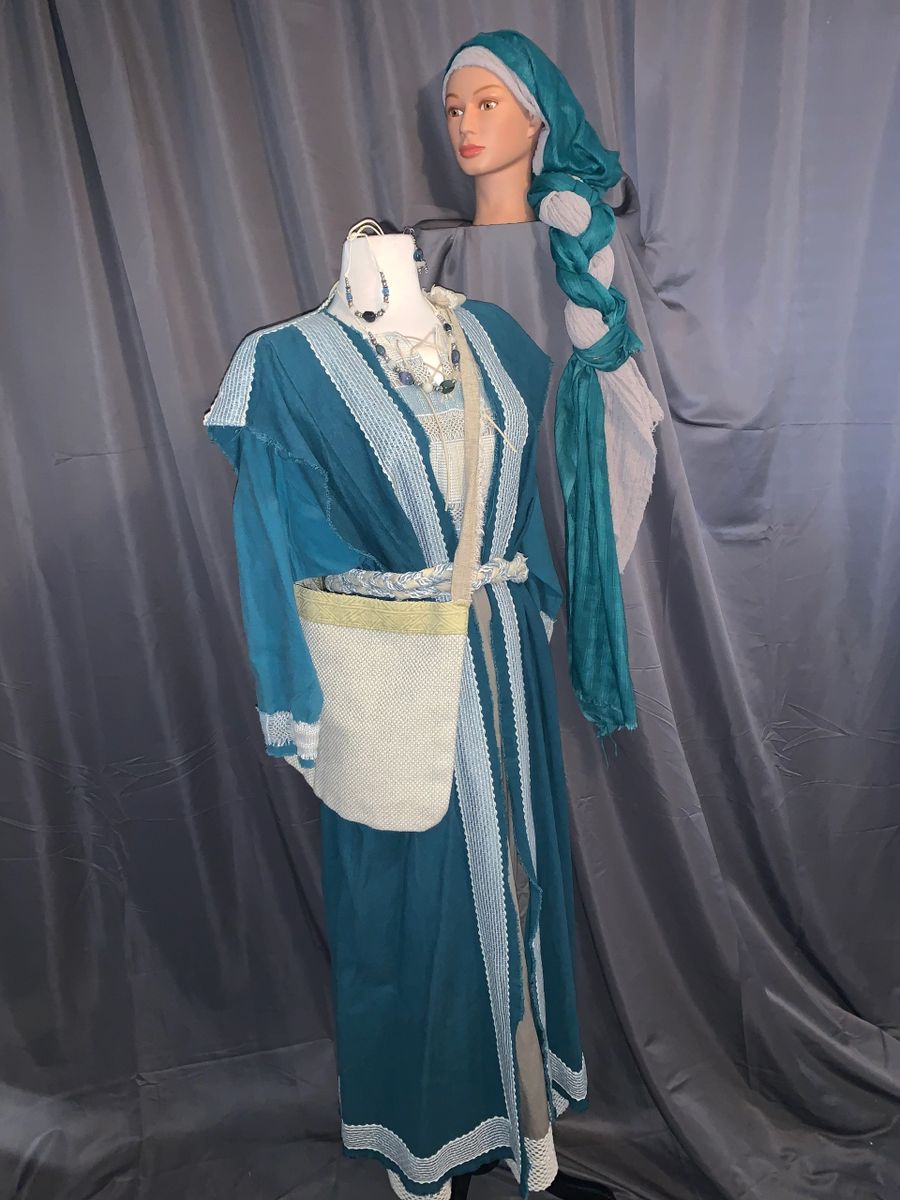 Women's New Testament Clothing