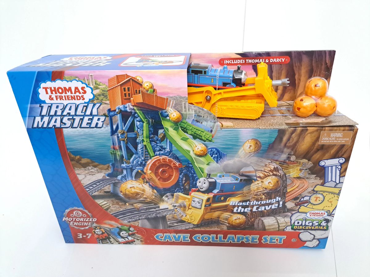 Cave Collapse Set Thomas & Darcy 2019 Mattel