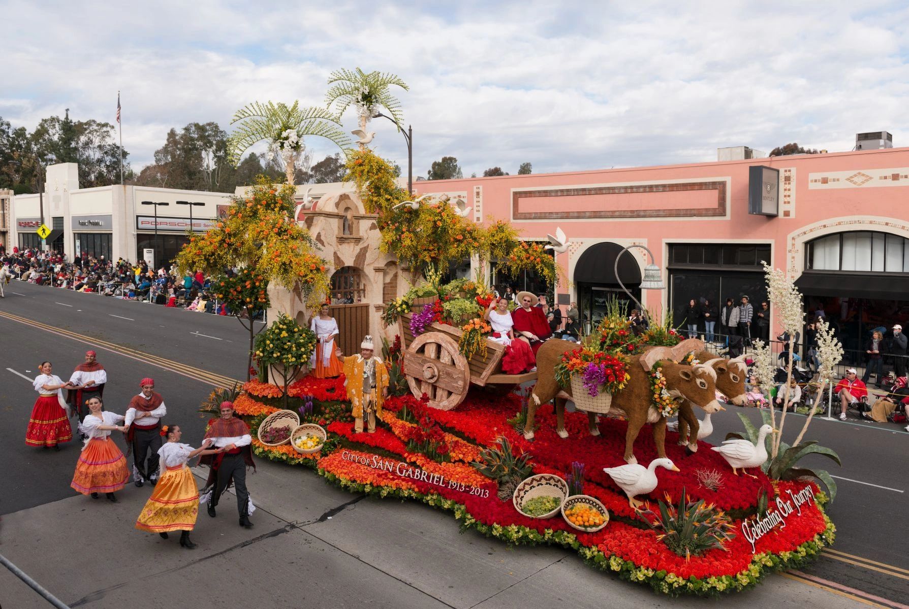 2013 Rose Parade Floats in Pasadena, Tournament of Roses Parade