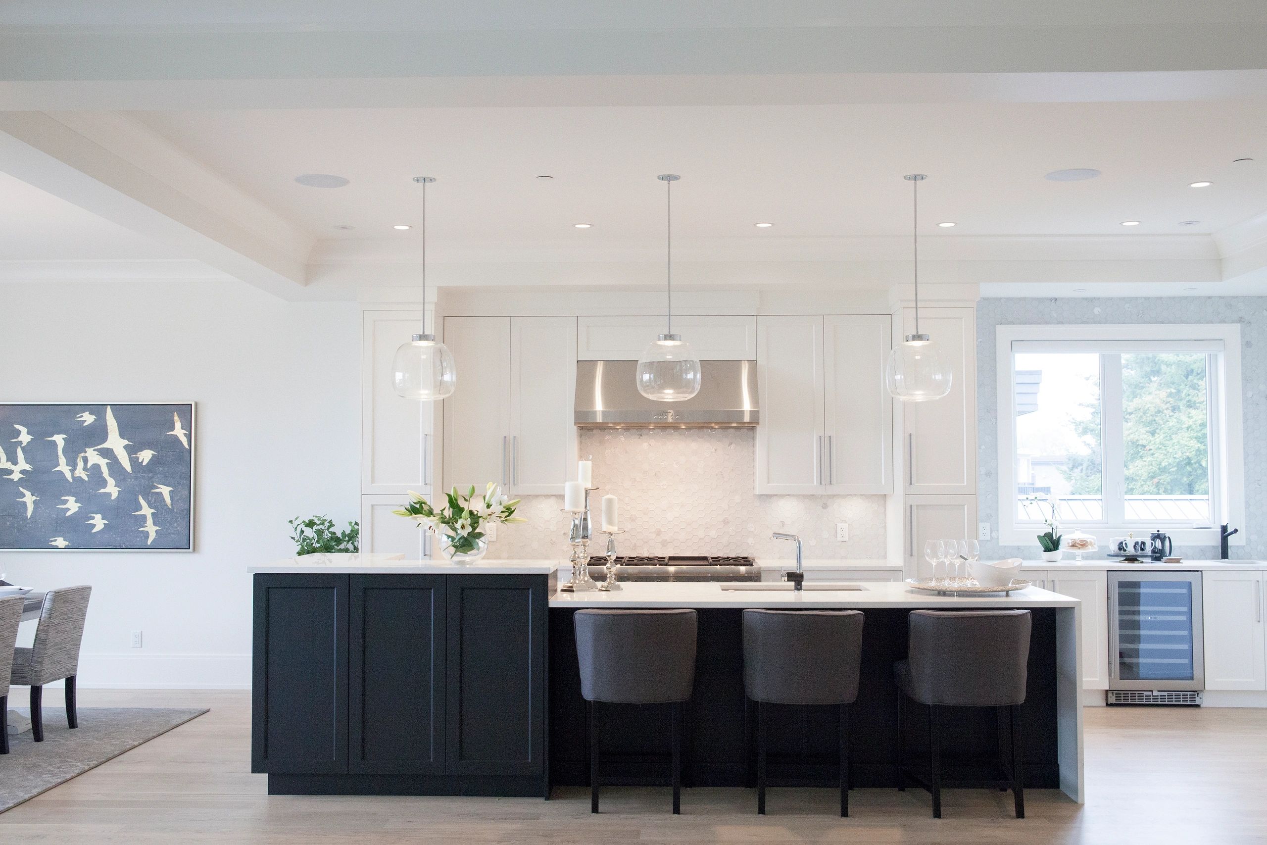 Expert Kitchen Renovations & Custom Designs