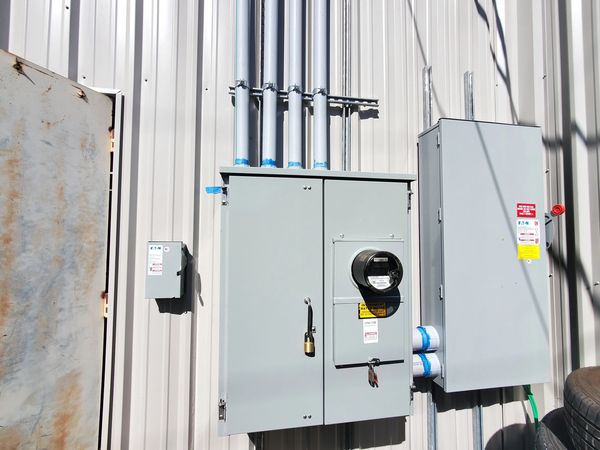 Experienced Commercial Electrician Services | Copper Maze Electrical ...