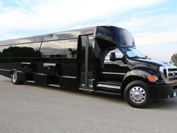 Denver Executive Shuttles - Denver Mini Bus Rentals - Shuttle Bus Denver