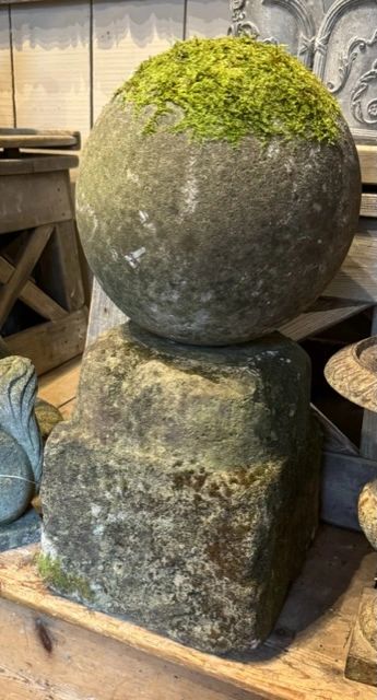 Pair of Stone Balls on Columns