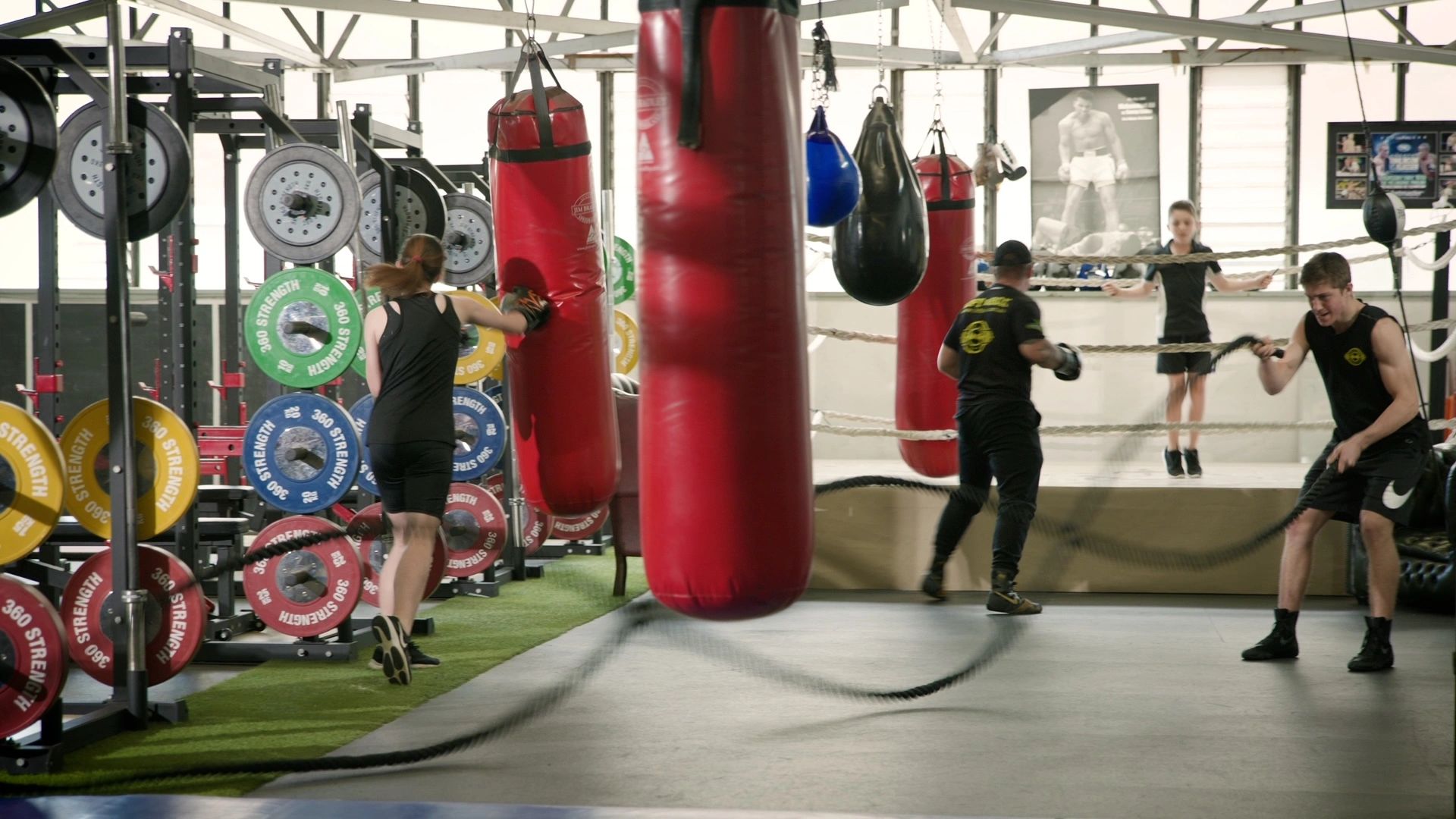Boxing, Weight Lifting and Functional Training - liftbox.com.au