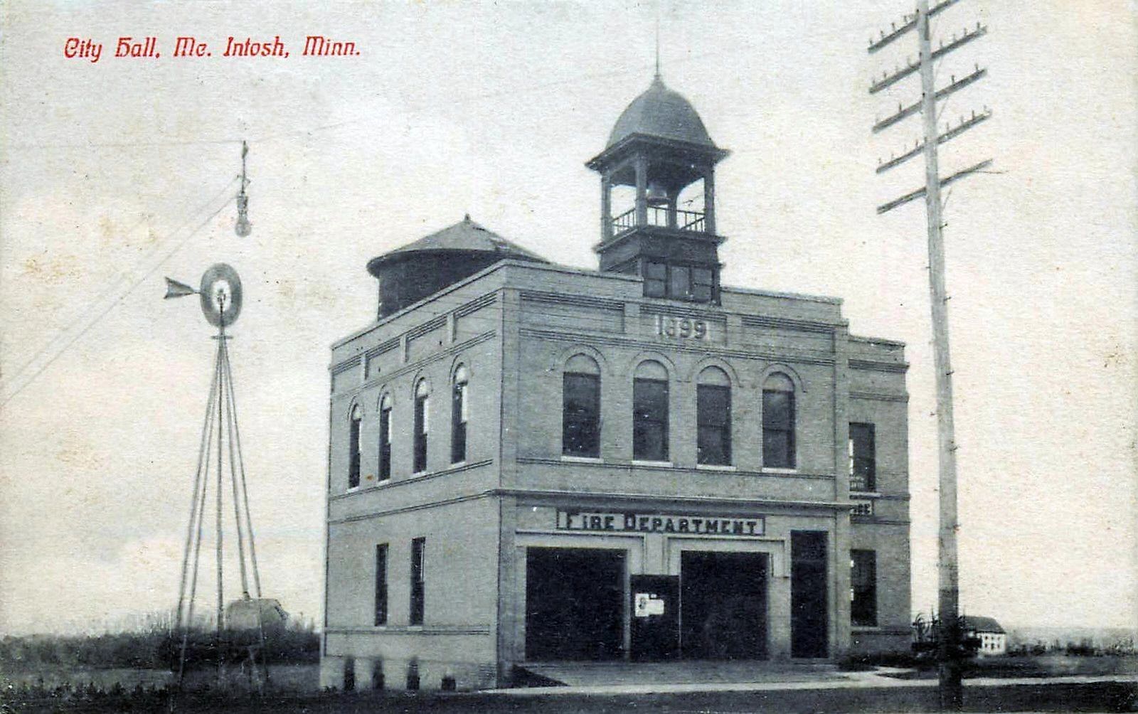 McIntosh Heritage & Arts Center
