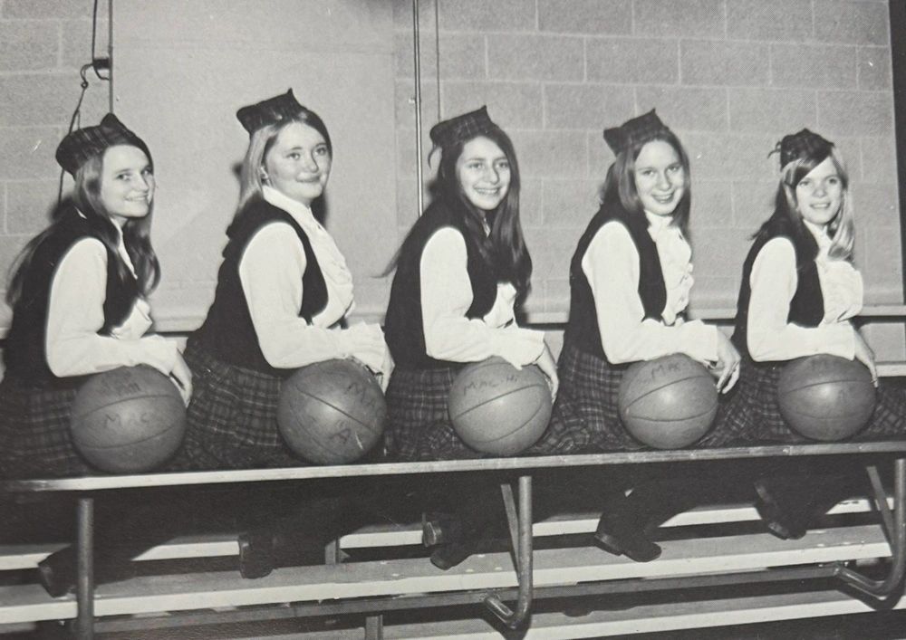 1971 McIntosh High School Scots Varsity Cheerleaders
