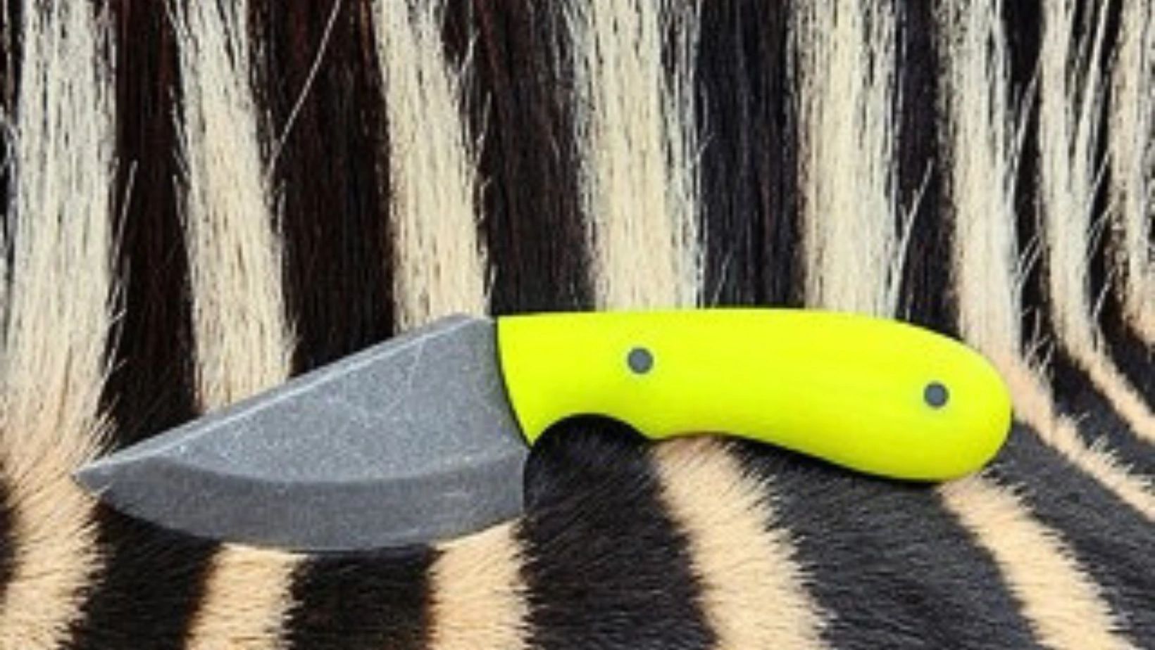 Custom Knives by CW
